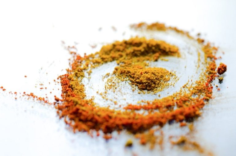 Can Cats Eat Curry? Nutritional Facts & Safety Guide | Hepper Pet Resources