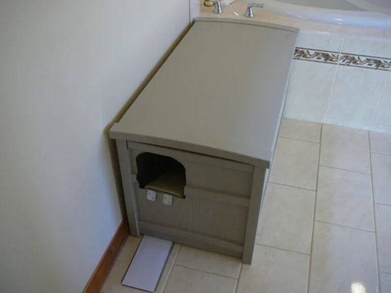 15 DIY Cat Litter Box Ideas You Can Make Today (With Pictures) | Hepper ...