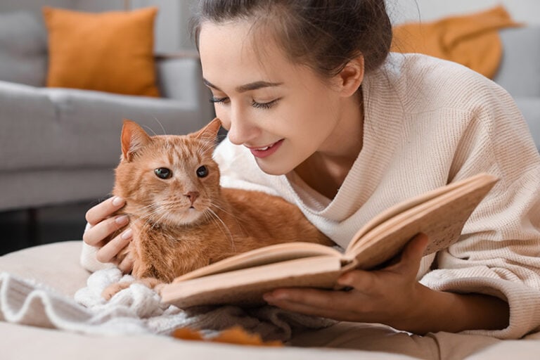 10 Greatest Cat Poems to Brighten Your Day | Hepper Pet Resources